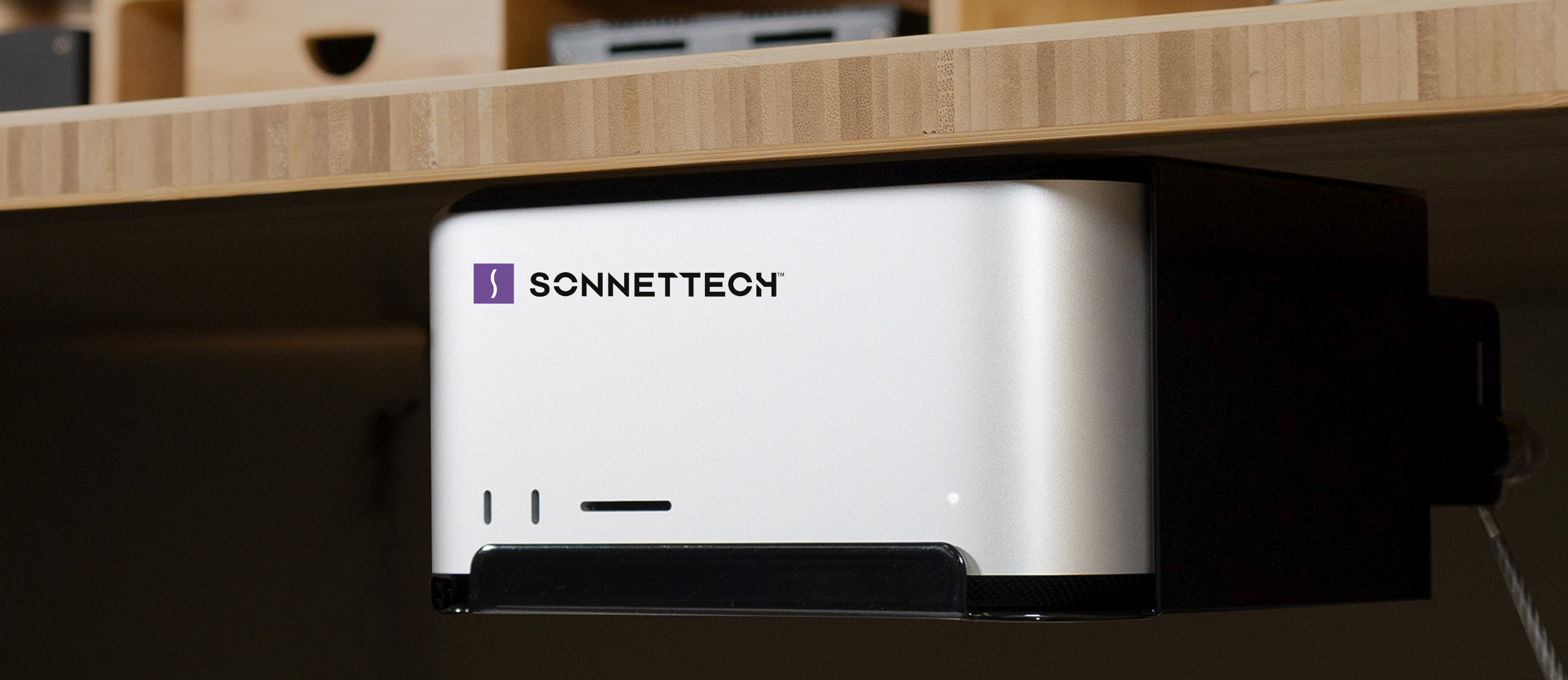 Sonnet MacCuff Studio – Låsbar monteringssats för Mac Studio – Fitzpatrick Import Group AB